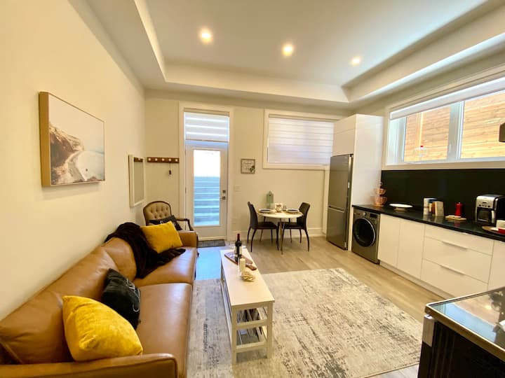 Nancy's Maison - Toronto