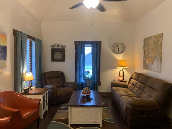 12 Best Airbnb Vacation Rentals In Hannibal, Missouri - Updated 2025 ...
