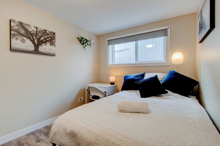 500+ Edmonton Vacation Rentals | Houses and Apartments | Airbnb