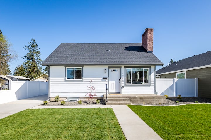 Beautiful Home, Great Location - Spokane, WA