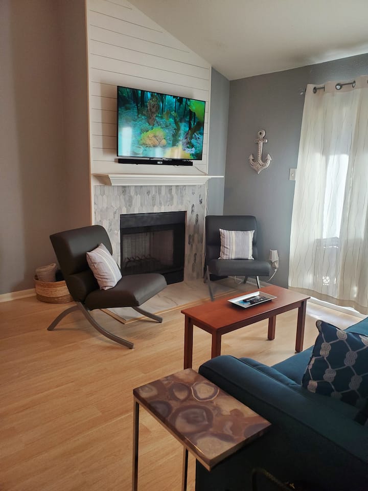 Our Happy Place On The Beach. - Tiki Island, TX