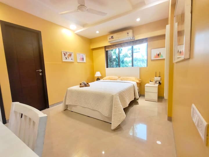 Room 4- Quiet Bandra 2 Bedroom Balconies *Gym* - Mumbai