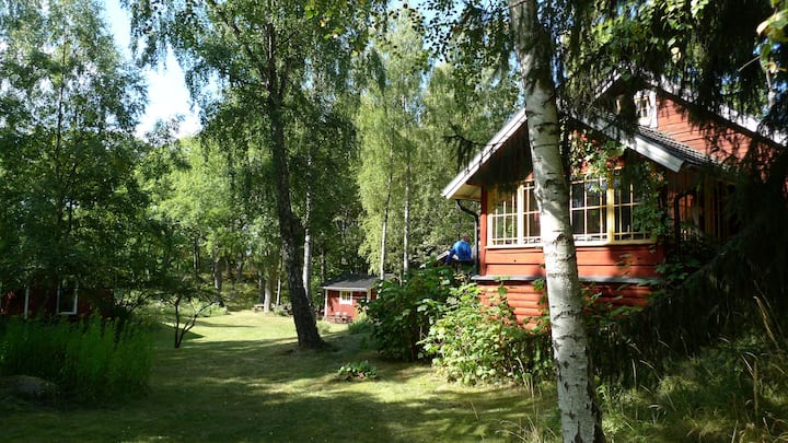 Underbart Charmigt Sommarparadis På ö Nära Vaxholm - Vaxholm