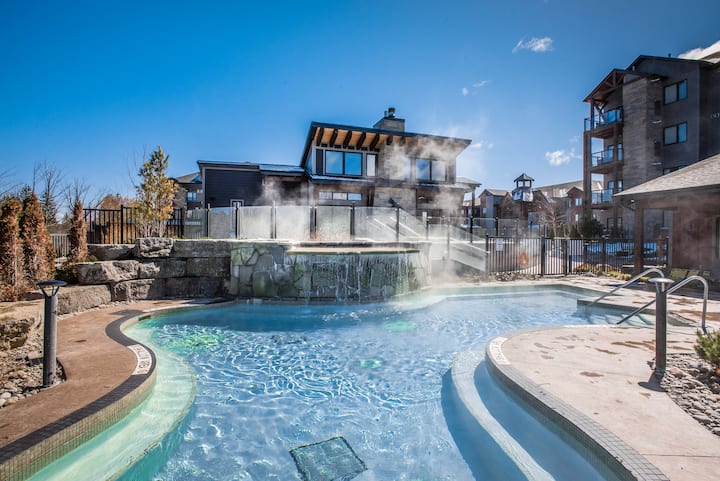 Condo In A Resort Like Setting, Pool/spa And View - The Blue Mountains