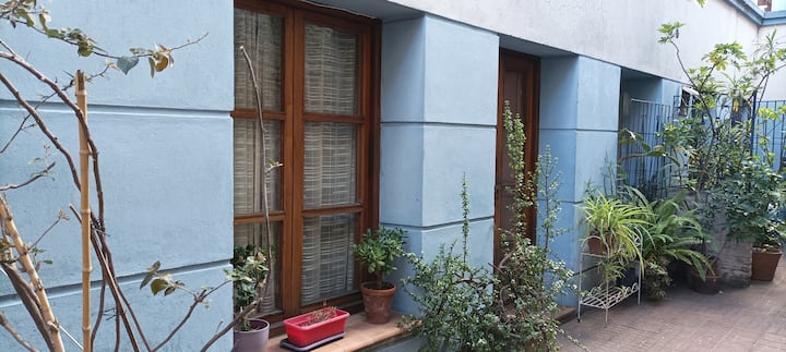 Un Rincón Colonial A Metros Del Mar Y Del Centro - Montevideo