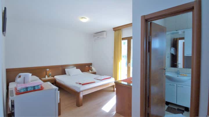 Prvate Room For 3 Guests Near Center - Krivokapic - Budva