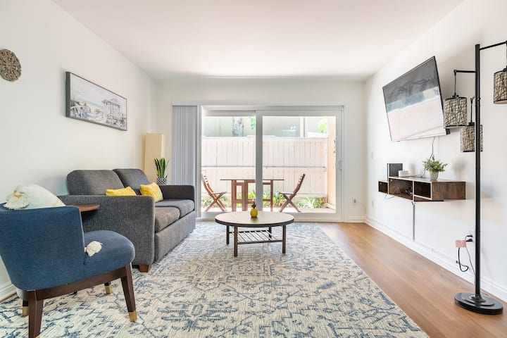 Santa Ana Vacation Rentals | Airbnb