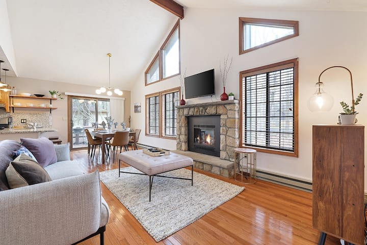 Justchill/lakenaomi/kalahari/kingbed, Pet Friendly - Pocono Raceway