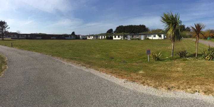 The Lizard Holiday Chalet, Trevelyan Holiday Homes - Lizard