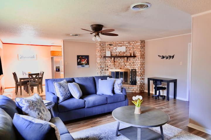 House In Beaumont, Family/business Stay - Beaumont, TX