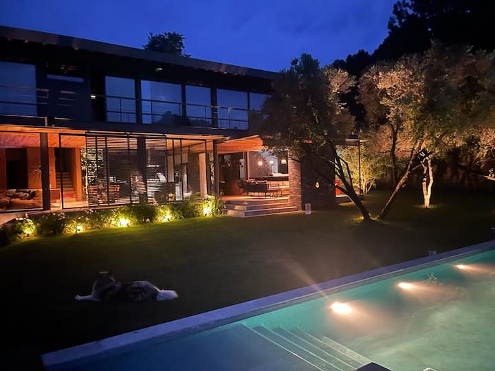 Casa Carpe Diem
Relax And Luxury In Valle - Valle de Bravo