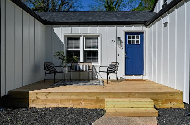Close To Trails + Parks + Only 2 Miles To Downtown - Croft State Park, Spartanburg