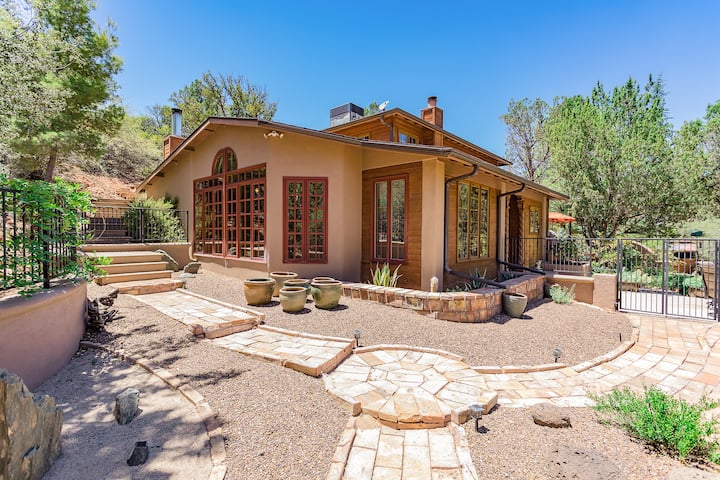 Peaceful, private, secluded wooded sanctuary ॐ - Cabins for Rent in ...