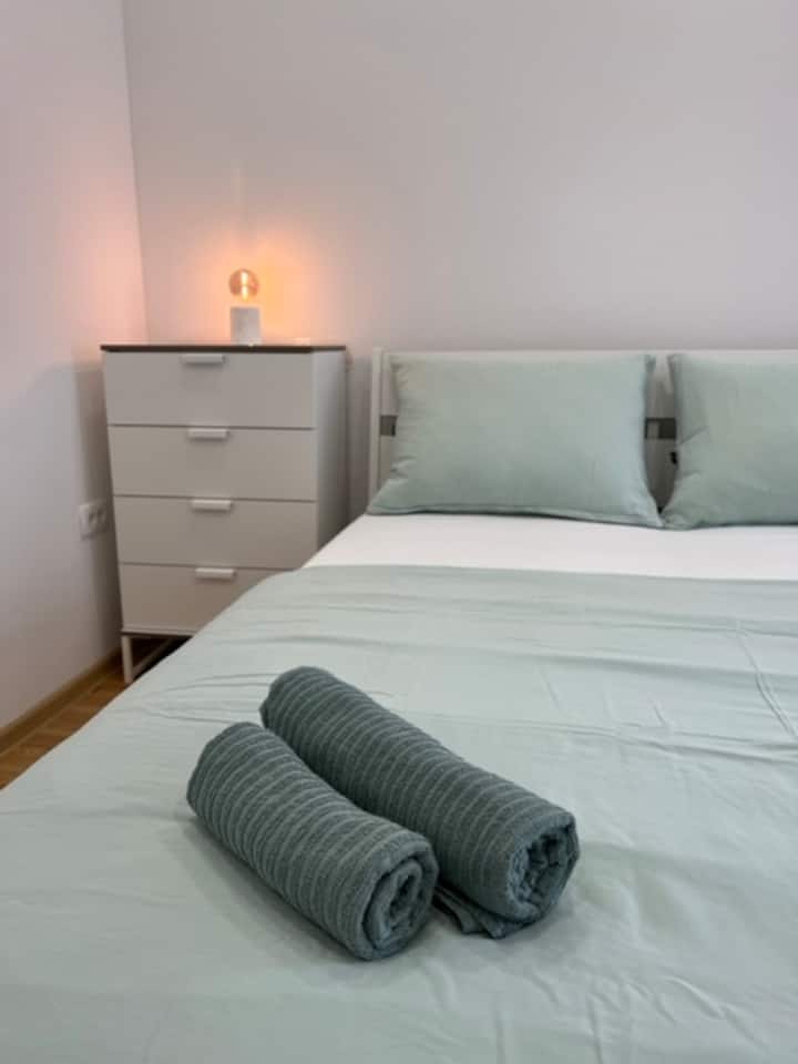 Studio 5 | Mint Green Rooms - 류블랴나