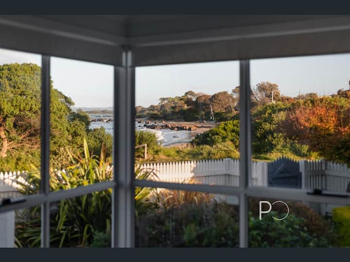 Promise By The Sea
Hawley Beach - Port Sorell