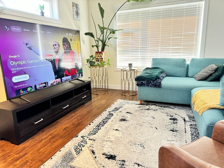 Cozy Quiet House At Evergreen - Saskatoon