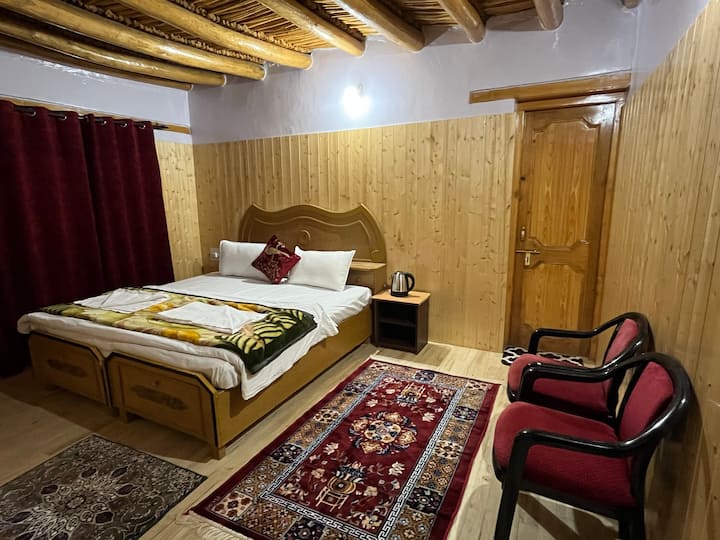 Classic 7- Bedroom Holiday Home In Leh!! - Leh