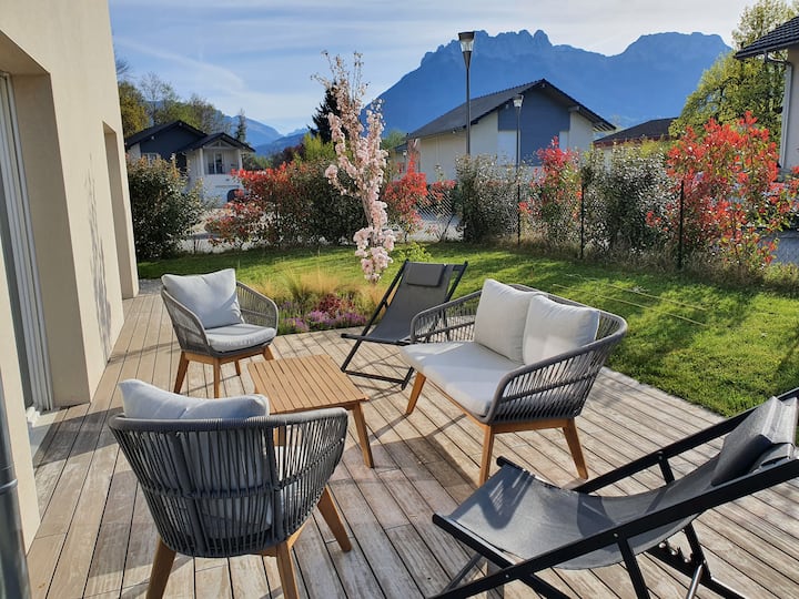 Villa Idéalement Située à 500 M De La Plage - Sévrier