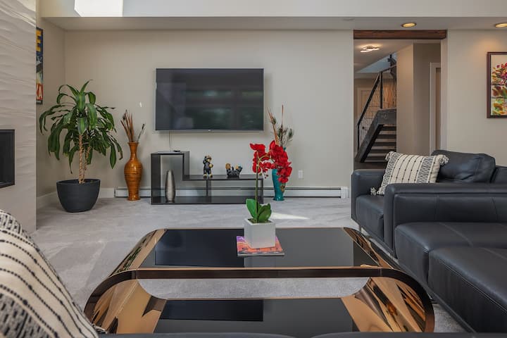 The Downtown Anchorage Grand Four Bedroom - Anchorage