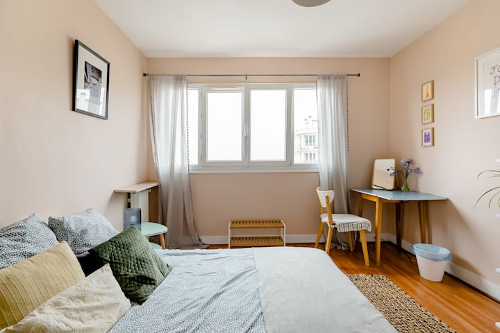 Charming, bright & spacious 13m2 room near Paris. - Apartments for Rent ...