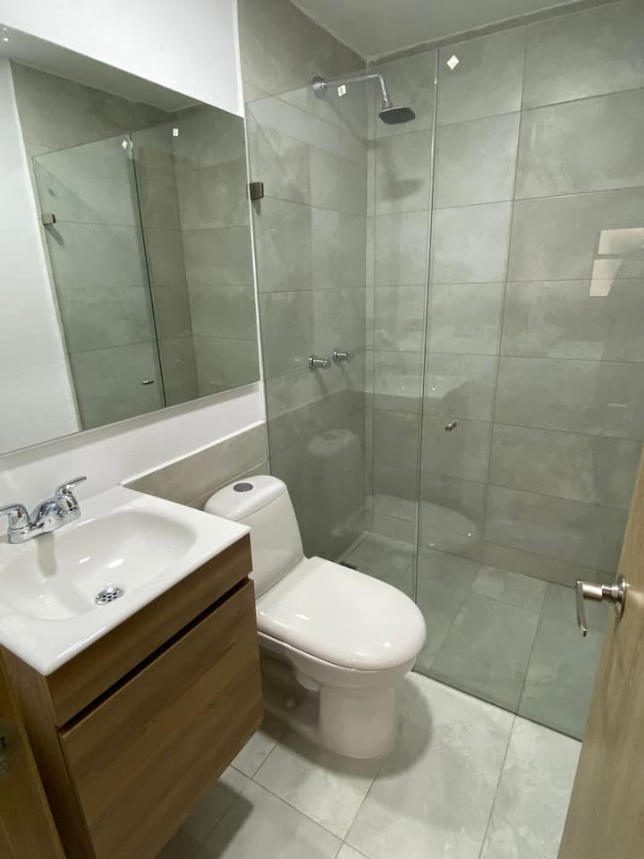 4. Hermoso Apartamento-loft Amoblado - Medellín