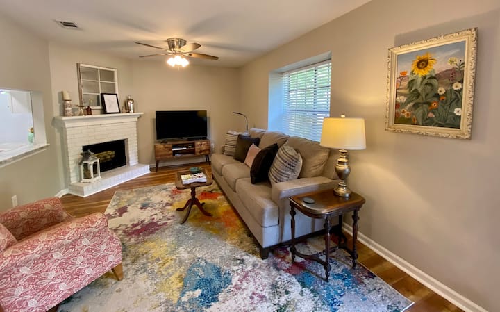 Peaceful Haven-home Away From Home - Tallahassee, FL