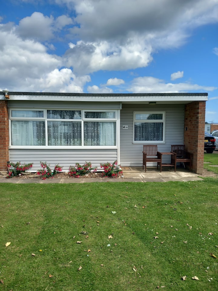 136 Sundowner Holiday Park, Hemsby - Winterton-on-Sea