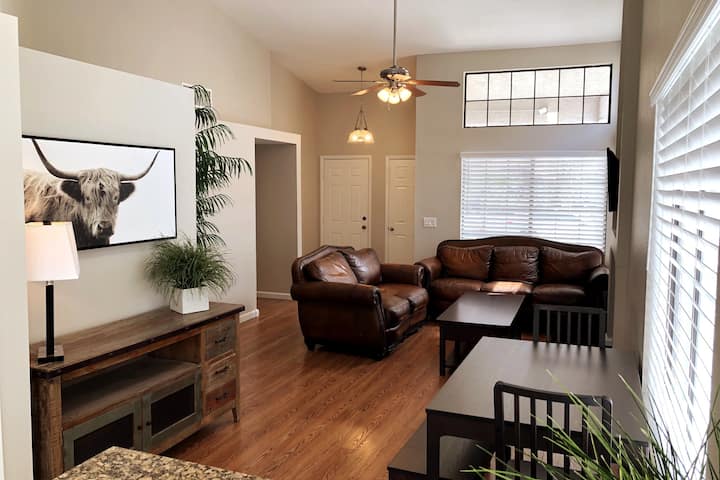 1 Story Close To Lvb Strip & Airport W/ Pool & Spa - Henderson, NV