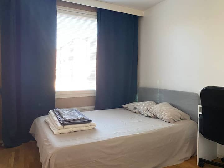 Room In Commune Near Metro - Helsinki