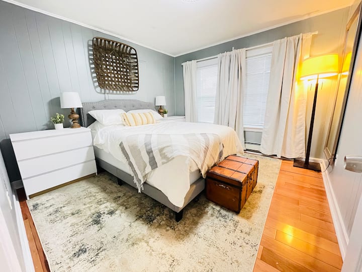 Lovely - 1 Bedroom Rental -  Near Wesleyan - Connecticut