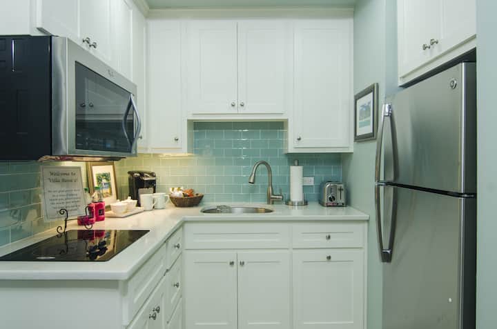 Villa Rosa-newly Renovated 1 Bedroom-sleeps 4 - Saint Thomas
