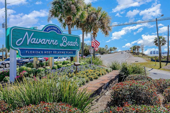 Sunburnt Cottage Sleeps 8 Navarre Beach - Navarre, FL