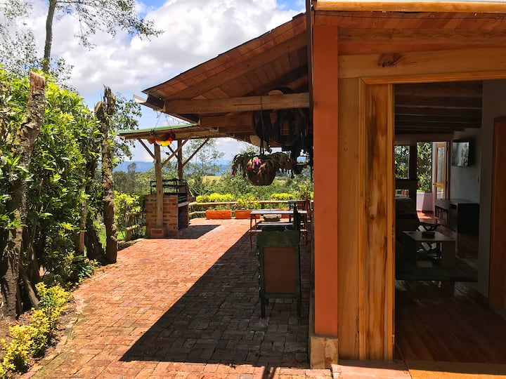 Linda Cabaña En Yerbabuena, Chía - Cajicá