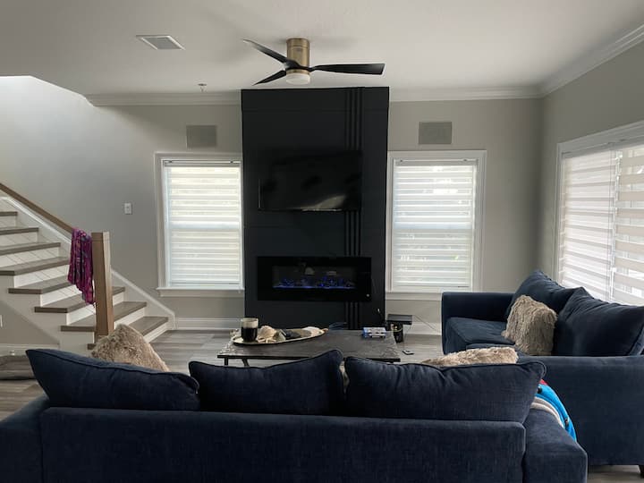 Sunset Beach Home With Pool - Tarpon Springs, FL