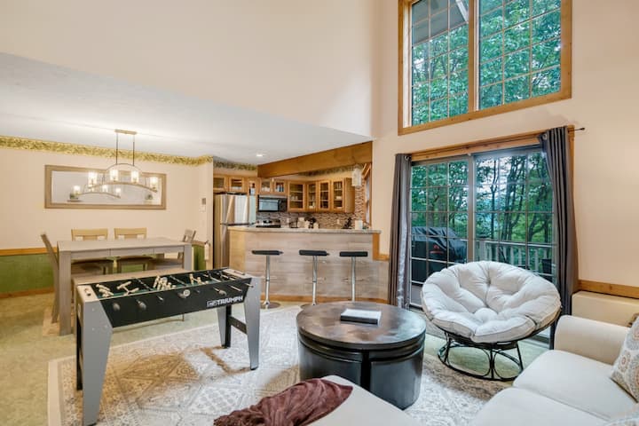 Beautiful Ski Townhouse At Camelback! - Pocono Mountains, PA