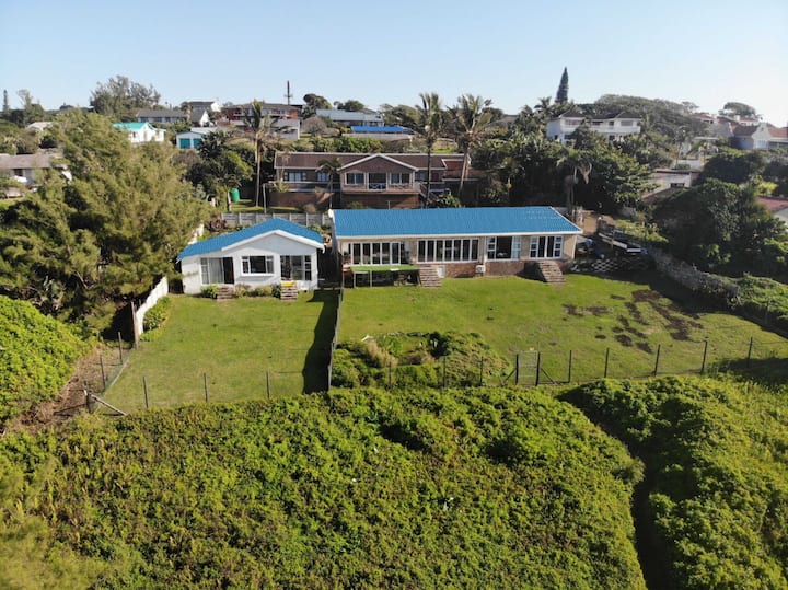 Captain's Cottage - Port Edward