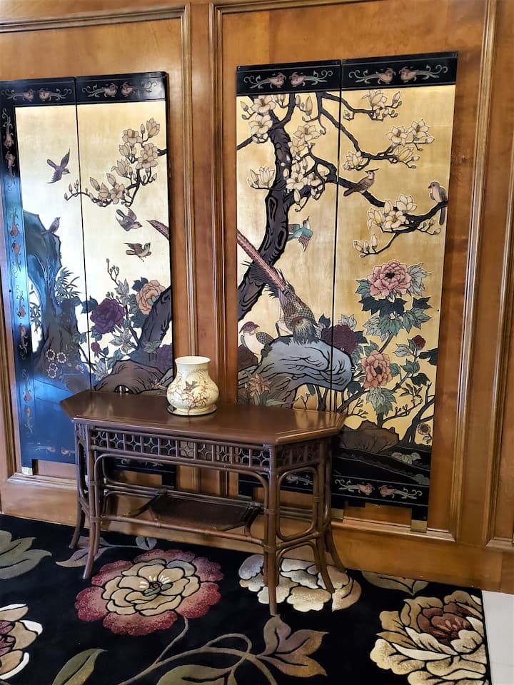 Tropical- & Asian-themed Home Close To Everywhere - McAllen, TX