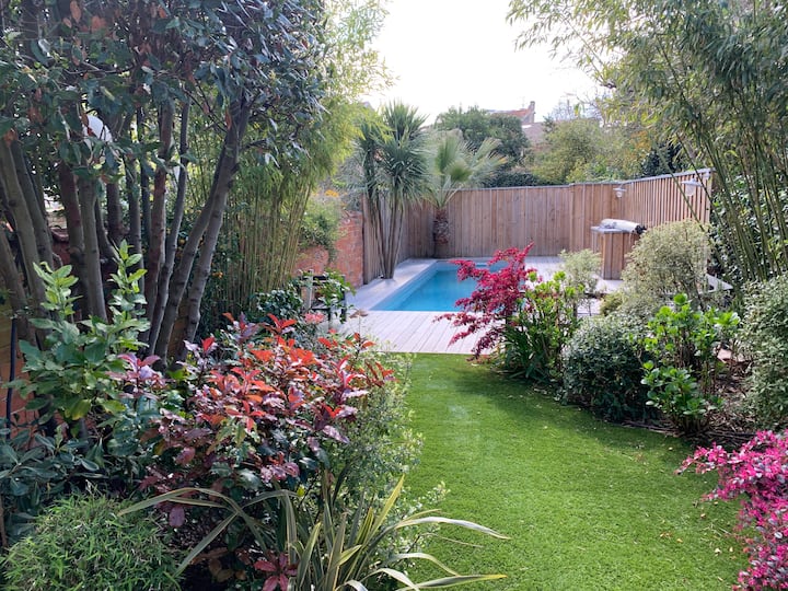 Agréable Maison De Ville Avec Piscine - Bordeaux