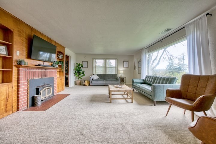 Big Bright Hill House, Parking, Views + Uo Access! - Springfield, OR