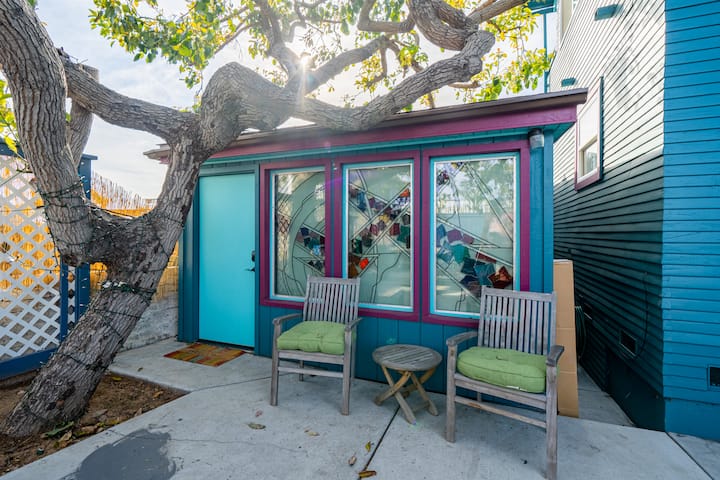 The Under-tree Tiny Home Downtown San Diego - Old Town - San Diego