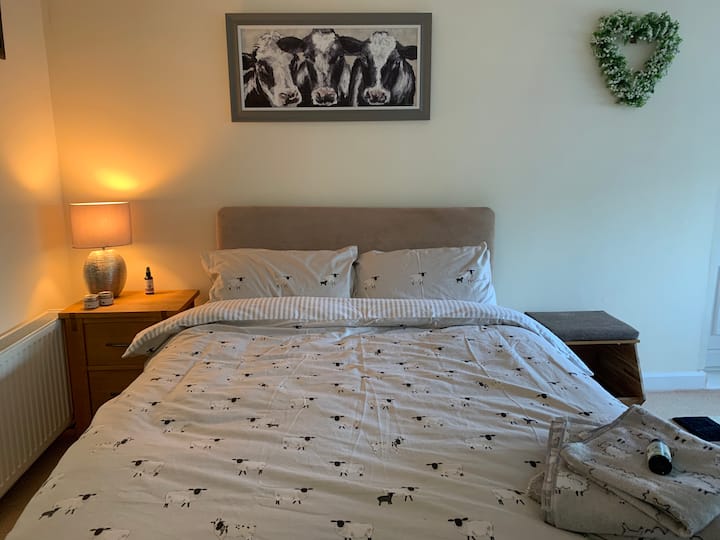 Private Room With Own Entrance In Great Longstone - Bakewell