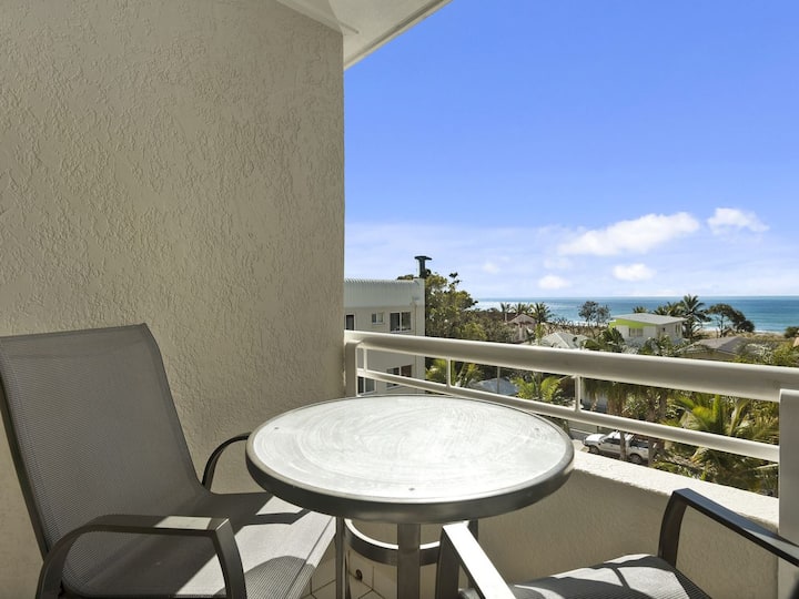 2-storey Beach Pad - Close To Beach And Creek - Gold Coast