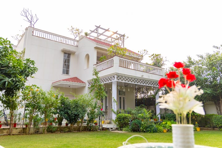 The Crosswoods One - Bhiwadi