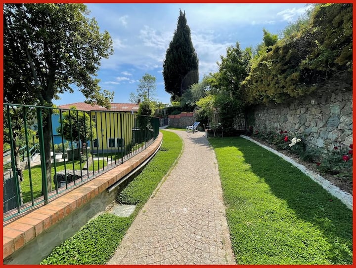 Fiori Sul Mare - Alloggio Calla - Gameragna(sv) - Varazze