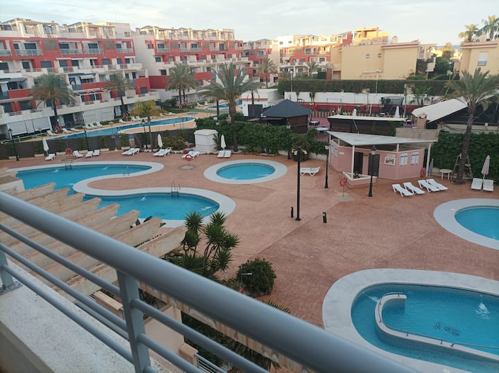 Acogedor Apartamento Con Vistas A Piscina. Vera. - Spain