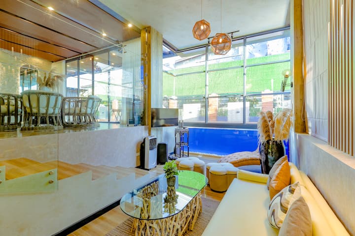 My Canopy Tagaytay by Cedara (with thermal pool) - Villas for Rent in ...