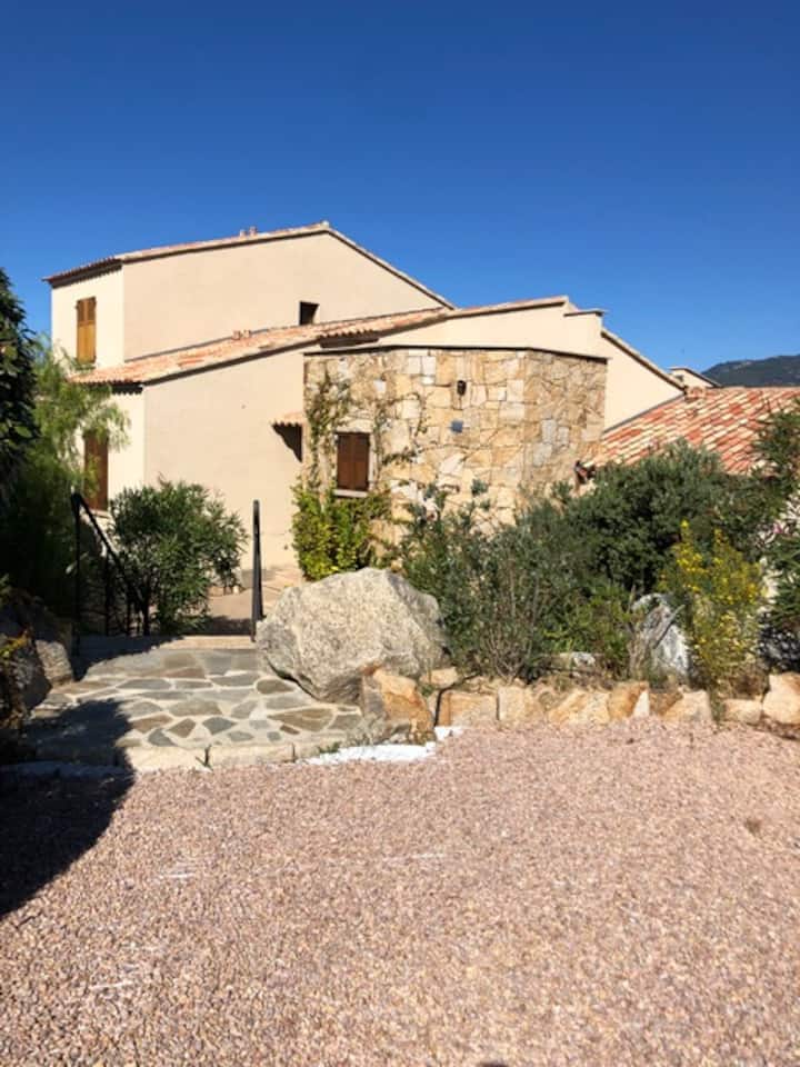 Maison De Luxe Dans Un Domaine Arboré à Propriano - Propriano