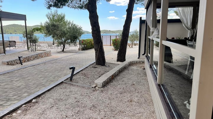 Beachfront Sunset Villa - Primošten