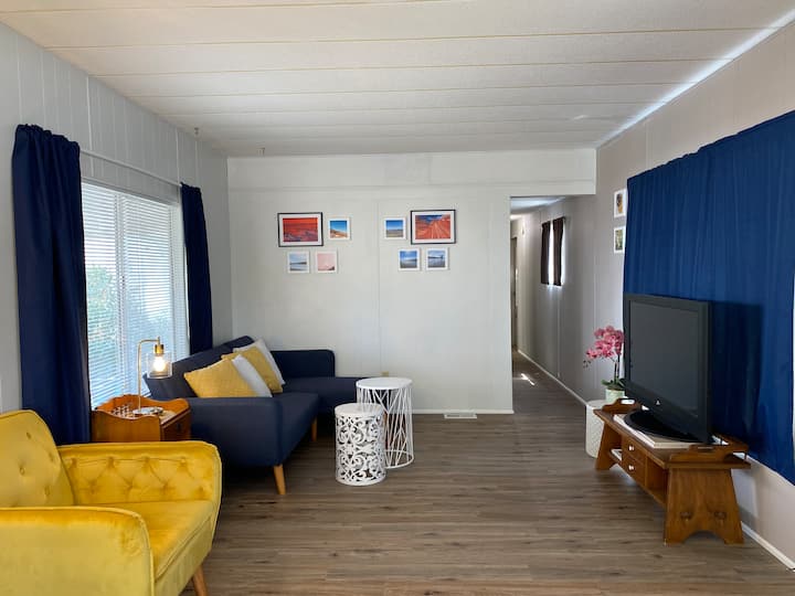 Charming 2-bdrm House 1 Min Walk To The River! - Bullhead City, AZ