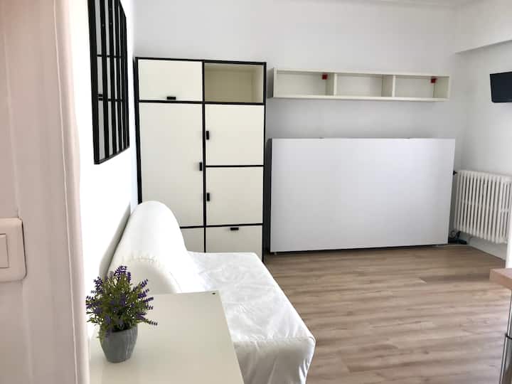 Adorable Appartement Climatisé à 100m Des Plages - Antibes